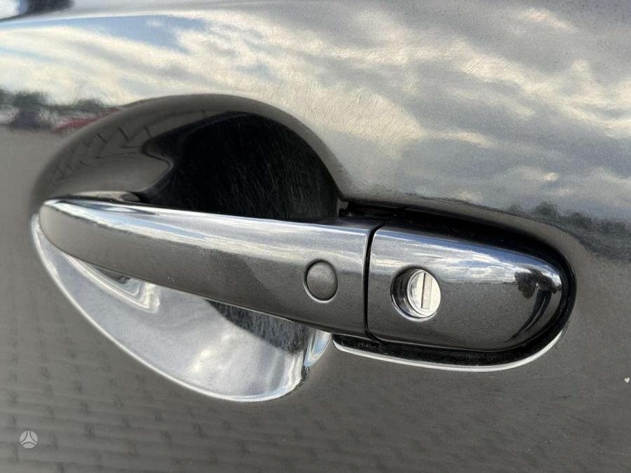 Black Mazda CX-5 2013 in Marijampole, with an engine capacity of 2.19 L and mileage of 226 thousand km for 5500 €, photo 34 on AUTOMOTO.COM.LV