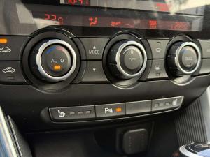 Black Mazda CX-5 2013 in Marijampole, with an engine capacity of 2.19 L and mileage of 226 thousand km for 5500 €, photo 39 on AUTOMOTO.COM.LV