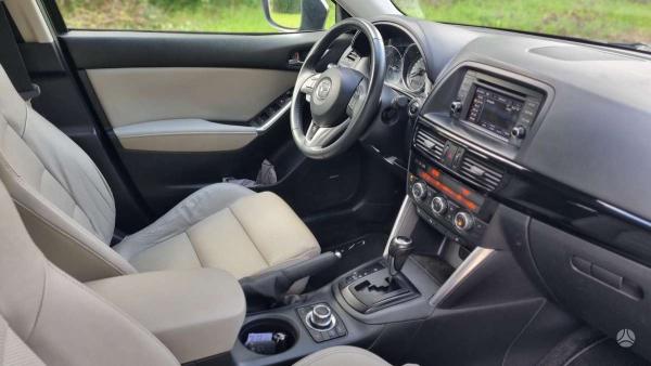 Melns Mazda CX-5 2013 Tauragė, ar dzinēja tilpumu 2.19 L un nobraukumu 151 tūkst. km par 6900 €, foto 6 vietnē AUTOMOTO.COM.LV