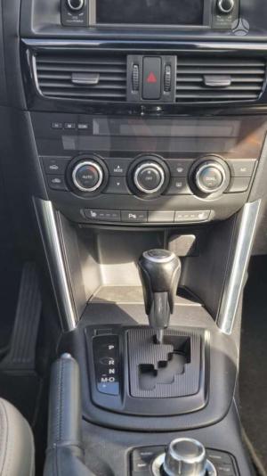 Melns Mazda CX-5 2013 Tauragė, ar dzinēja tilpumu 2.19 L un nobraukumu 151 tūkst. km par 6900 €, foto 11 vietnē AUTOMOTO.COM.LV