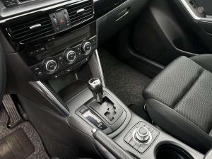 Melns Mazda CX-5 2013 Kelmė, ar dzinēja tilpumu 2.19 L un nobraukumu 180 tūkst. km par 6200 €, foto 13 vietnē AUTOMOTO.COM.LV