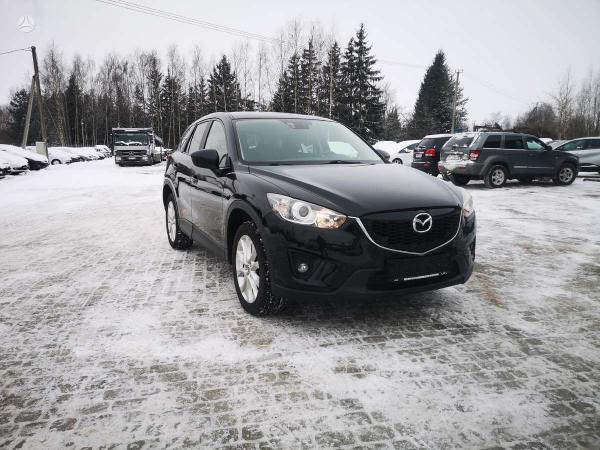 Melns Mazda CX-5 2014 Radviliškis, ar dzinēja tilpumu 2.19 L un nobraukumu 191 tūkst. km par 7850 €, foto 4 vietnē AUTOMOTO.COM.LV