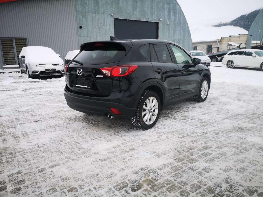 Melns Mazda CX-5 2014 Radviliškis, ar dzinēja tilpumu 2.19 L un nobraukumu 191 tūkst. km par 7850 €, foto 6 vietnē AUTOMOTO.COM.LV