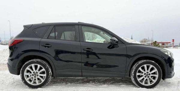Black Mazda CX-5 2014 in Taurage, with an engine capacity of 2.19 L and mileage of 181 thousand km for 7600 €, photo 9 on AUTOMOTO.COM.LV