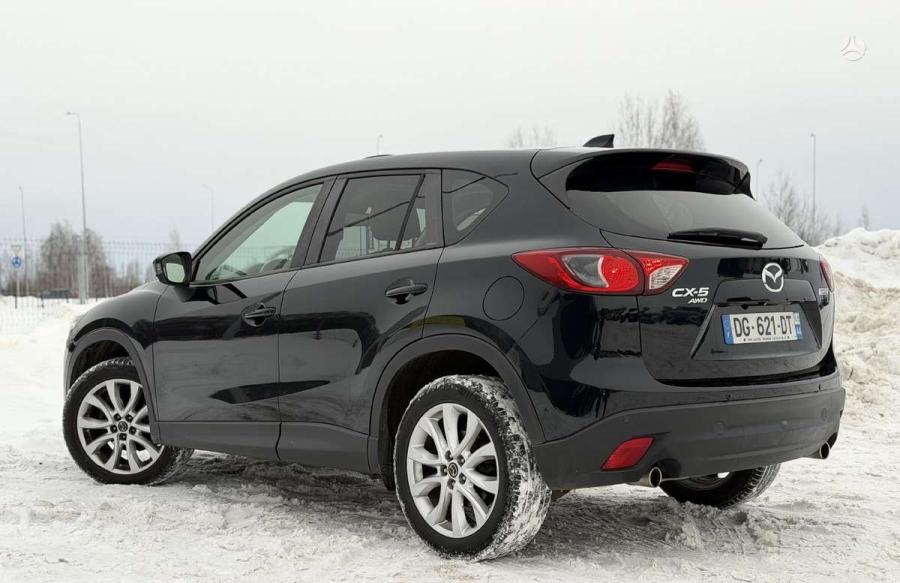 Black Mazda CX-5 2014 in Taurage, with an engine capacity of 2.19 L and mileage of 181 thousand km for 7600 €, photo 13 on AUTOMOTO.COM.LV