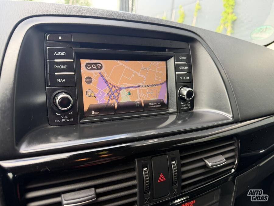 Black Mazda CX-5 2014 in Vilnius, with an engine capacity of 2.20 L and mileage of 310 thousand km for 6666 €, photo 19 on AUTOMOTO.COM.LV