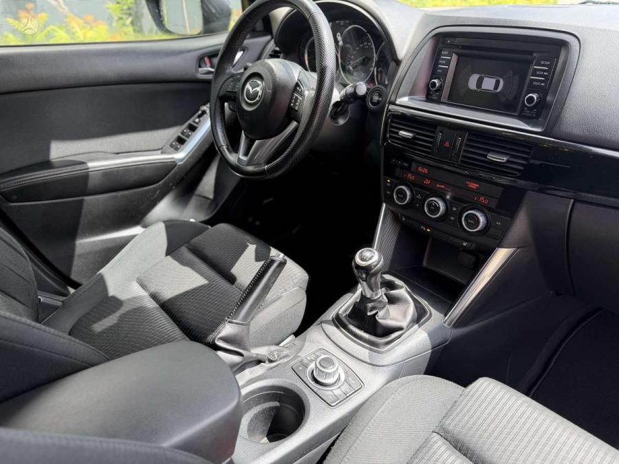 Melns Mazda CX-5 2014 Viļņa, ar dzinēja tilpumu 2.19 L un nobraukumu 300 tūkst. km par 6500 €, foto 13 vietnē AUTOMOTO.COM.LV