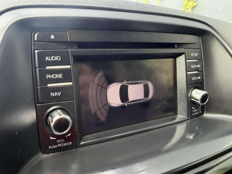 Melns Mazda CX-5 2014 Viļņa, ar dzinēja tilpumu 2.19 L un nobraukumu 300 tūkst. km par 6500 €, foto 22 vietnē AUTOMOTO.COM.LV