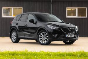 Black Mazda CX-5 2014 in Jelgava, with an engine capacity of 2.20 L and mileage of 207 thousand km for 9900 €, photo 3 on AUTOMOTO.COM.LV