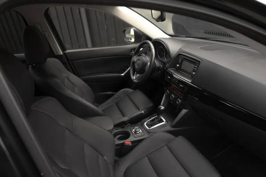 Black Mazda CX-5 2014 in Jelgava, with an engine capacity of 2.20 L and mileage of 207 thousand km for 9900 €, photo 17 on AUTOMOTO.COM.LV