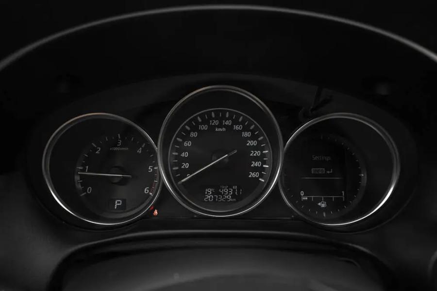 Black Mazda CX-5 2014 in Jelgava, with an engine capacity of 2.20 L and mileage of 207 thousand km for 9900 €, photo 22 on AUTOMOTO.COM.LV
