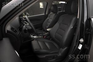 Melns Mazda CX-5 2014 Jelgava, ar dzinēja tilpumu 2.20 L un nobraukumu 207 tūkst. km par 8700 €, foto 24 vietnē AUTOMOTO.COM.LV