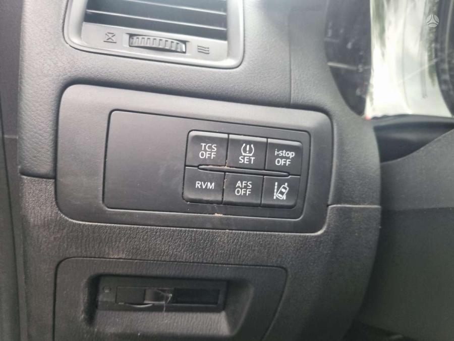 Black Mazda CX-5 2014 in Taurage, with an engine capacity of 2.19 L and mileage of 217 thousand km for 3950 €, photo 23 on AUTOMOTO.COM.LV