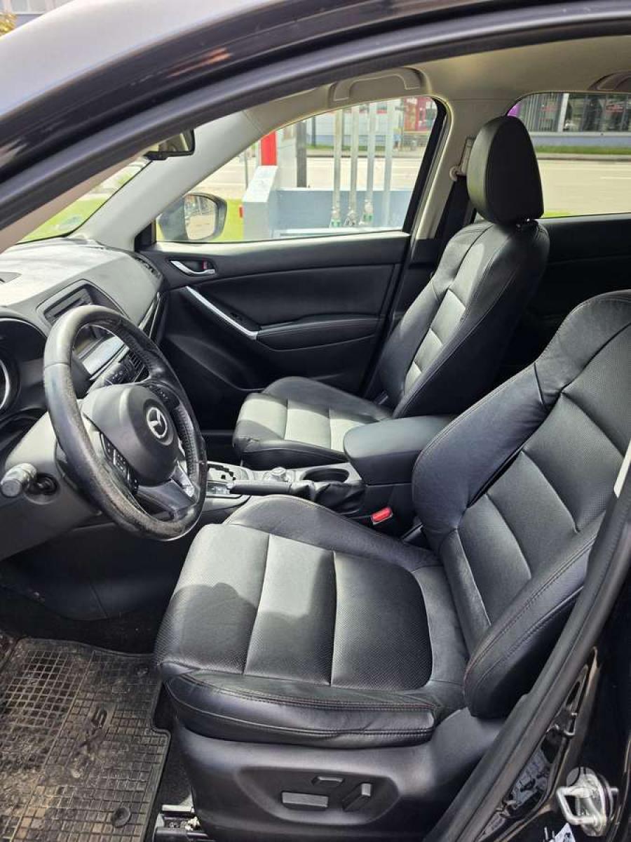 Melns Mazda CX-5 2014 Viļņa, ar dzinēja tilpumu 2.19 L un nobraukumu 235 tūkst. km par 3400 €, foto 12 vietnē AUTOMOTO.COM.LV