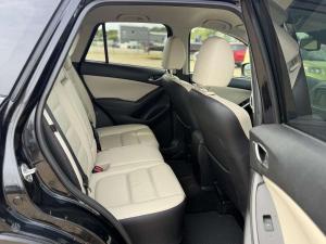 Melns Mazda CX-5 2014 Šauļi, ar dzinēja tilpumu 2.19 L un nobraukumu 231 tūkst. km par 6100 €, foto 13 vietnē AUTOMOTO.COM.LV