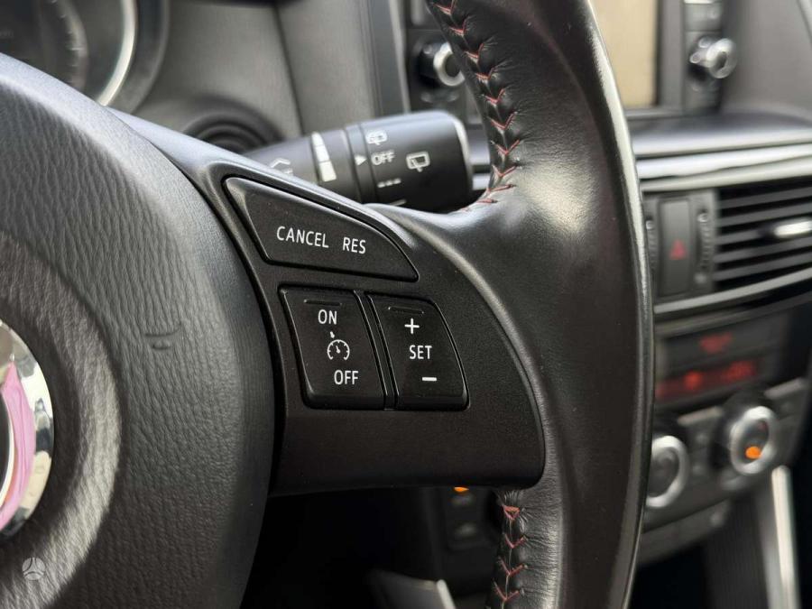 Melns Mazda CX-5 2014 Šauļi, ar dzinēja tilpumu 2.19 L un nobraukumu 231 tūkst. km par 6100 €, foto 21 vietnē AUTOMOTO.COM.LV