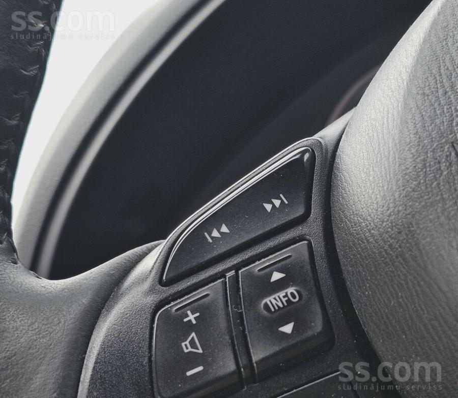 Black Mazda CX-5 2014 in Jelgava, with an engine capacity of 2.20 L and mileage of 266 thousand km for 7490 €, photo 16 on AUTOMOTO.COM.LV