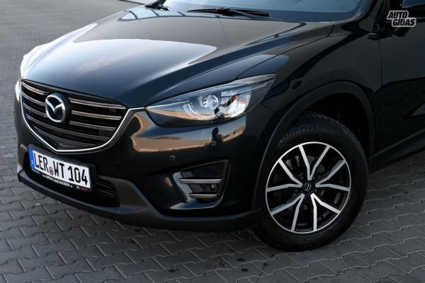 Melns Mazda CX-5 2015 Kretinga, ar dzinēja tilpumu 2.00 L un nobraukumu 169 tūkst. km par 9099 €, foto 4 vietnē AUTOMOTO.COM.LV