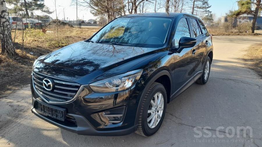 Black Mazda CX-5 2015 in Riga, with an engine capacity of 2.20 L and mileage of 179 thousand km for 8100 €, photo 3 on AUTOMOTO.COM.LV
