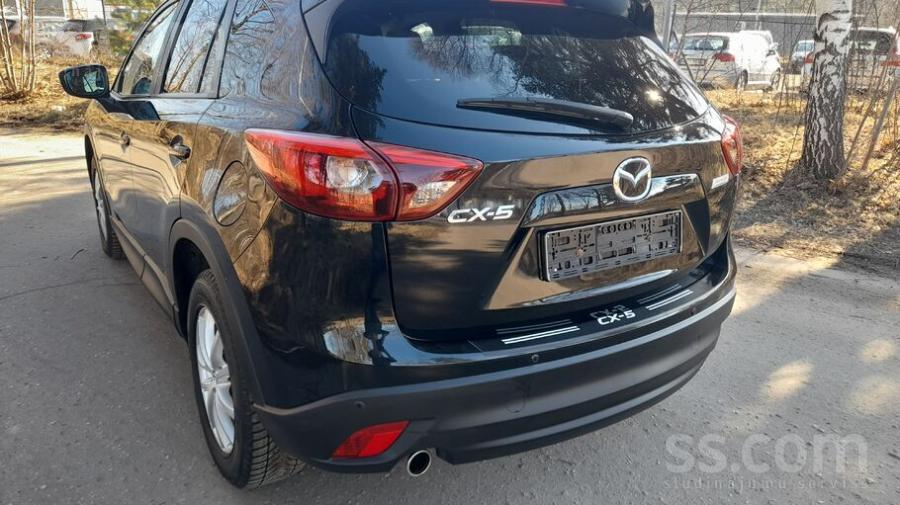 Black Mazda CX-5 2015 in Riga, with an engine capacity of 2.20 L and mileage of 179 thousand km for 8100 €, photo 7 on AUTOMOTO.COM.LV