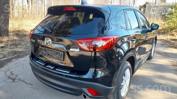 Black Mazda CX-5 2015 in Riga, with an engine capacity of 2.20 L and mileage of 179 thousand km for 8100 €, photo 9 on AUTOMOTO.COM.LV