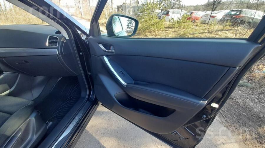 Black Mazda CX-5 2015 in Riga, with an engine capacity of 2.20 L and mileage of 179 thousand km for 8100 €, photo 26 on AUTOMOTO.COM.LV