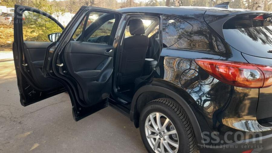 Black Mazda CX-5 2015 in Riga, with an engine capacity of 2.20 L and mileage of 179 thousand km for 8100 €, photo 33 on AUTOMOTO.COM.LV