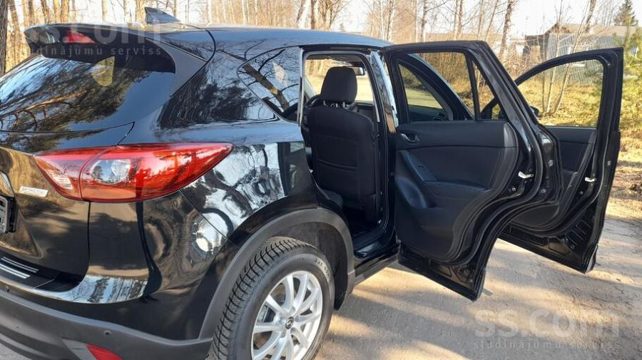 Black Mazda CX-5 2015 in Riga, with an engine capacity of 2.20 L and mileage of 179 thousand km for 8100 €, photo 35 on AUTOMOTO.COM.LV