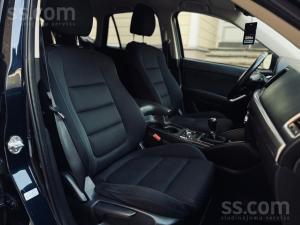 Black Mazda CX-5 2015 in Cesis, with an engine capacity of 2.20 L and mileage of 0 thousand km for 8990 €, photo 12 on AUTOMOTO.COM.LV