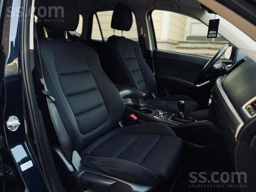 Black Mazda CX-5 2015 in Cesis, with an engine capacity of 2.20 L and mileage of 0 thousand km for 8990 €, photo 12 on AUTOMOTO.COM.LV
