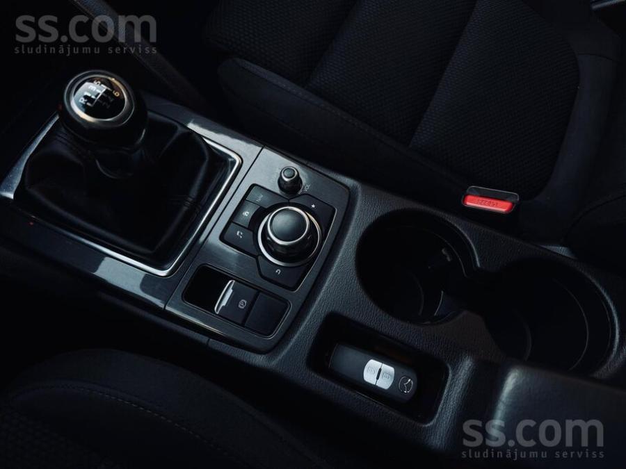 Black Mazda CX-5 2015 in Cesis, with an engine capacity of 2.20 L and mileage of 0 thousand km for 8990 €, photo 20 on AUTOMOTO.COM.LV