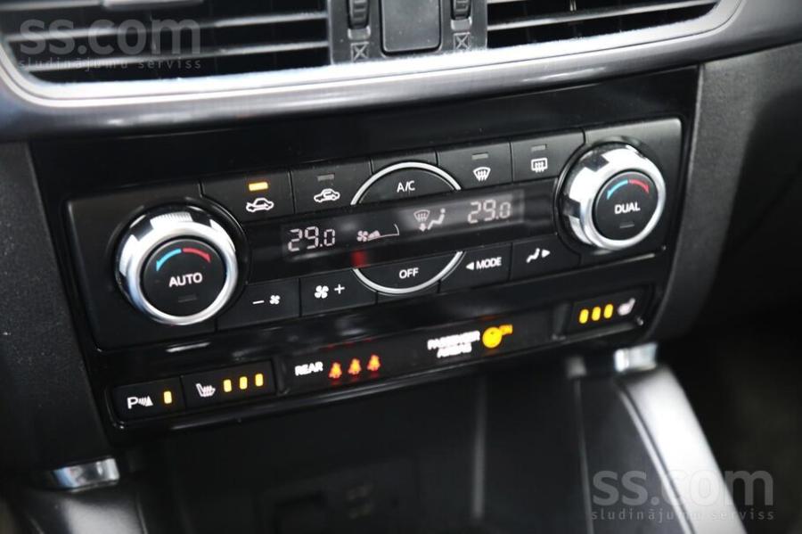 Black Mazda CX-5 2015 in Riga, with an engine capacity of 2.20 L and mileage of 230 thousand km for 7995 €, photo 11 on AUTOMOTO.COM.LV