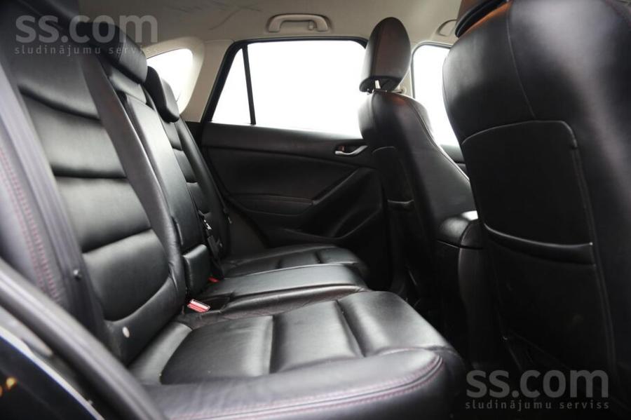 Black Mazda CX-5 2015 in Riga, with an engine capacity of 2.20 L and mileage of 230 thousand km for 7995 €, photo 16 on AUTOMOTO.COM.LV
