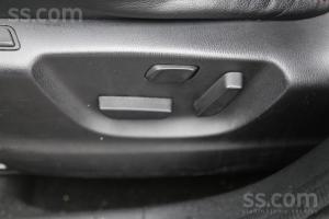 Black Mazda CX-5 2015 in Riga, with an engine capacity of 2.20 L and mileage of 230 thousand km for 7995 €, photo 18 on AUTOMOTO.COM.LV