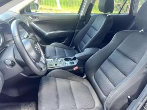 Black Mazda CX-5 2015 in Kelme, with an engine capacity of 2.19 L and mileage of 219 thousand km for 8300 €, photo 13 on AUTOMOTO.COM.LV