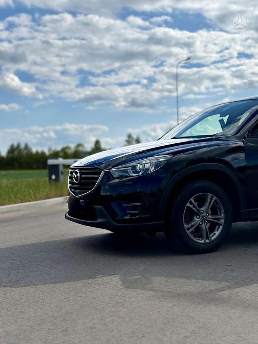 Black Mazda CX-5 2015 in Radviliskis, with an engine capacity of 2.20 L and mileage of 161 thousand km for 8000 €, photo 3 on AUTOMOTO.COM.LV