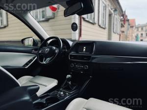 Melns Mazda CX-5 2015 Cēsis, ar dzinēja tilpumu 2.20 L un nobraukumu 0 tūkst. km par 9990 €, foto 21 vietnē AUTOMOTO.COM.LV