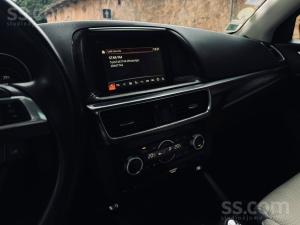Melns Mazda CX-5 2015 Cēsis, ar dzinēja tilpumu 2.20 L un nobraukumu 0 tūkst. km par 9990 €, foto 23 vietnē AUTOMOTO.COM.LV