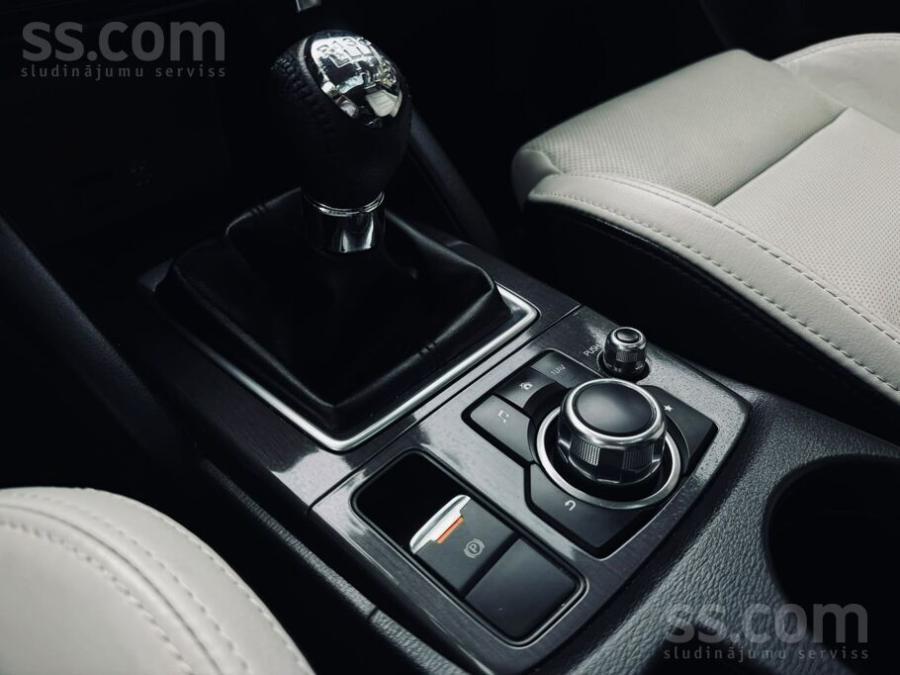 Melns Mazda CX-5 2015 Cēsis, ar dzinēja tilpumu 2.20 L un nobraukumu 0 tūkst. km par 9990 €, foto 28 vietnē AUTOMOTO.COM.LV