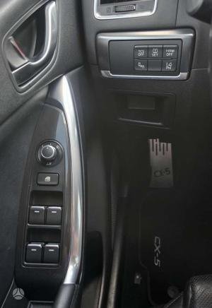 Black Mazda CX-5 2015 in Panevezys, with an engine capacity of 2.19 L and mileage of 147 thousand km for 9799 €, photo 43 on AUTOMOTO.COM.LV