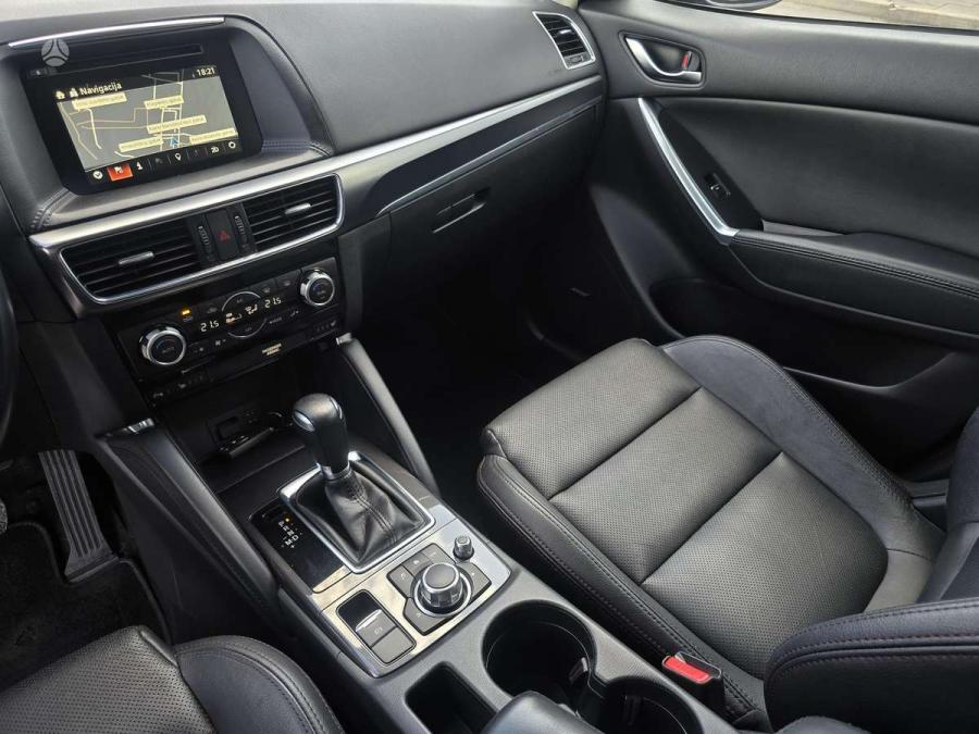 Black Mazda CX-5 2015 in Panevezys, with an engine capacity of 2.19 L and mileage of 147 thousand km for 9799 €, photo 49 on AUTOMOTO.COM.LV
