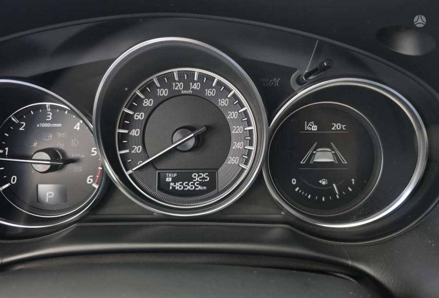 Black Mazda CX-5 2015 in Panevezys, with an engine capacity of 2.19 L and mileage of 147 thousand km for 9799 €, photo 40 on AUTOMOTO.COM.LV