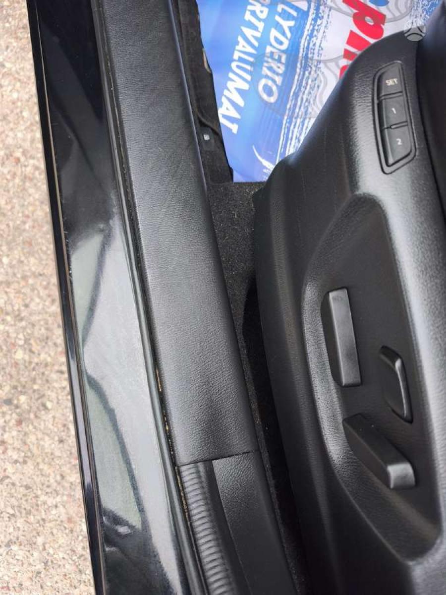 Black Mazda CX-5 2015 in Vilnius, with an engine capacity of 2.00 L and mileage of 120 thousand km for 13650 €, photo 18 on AUTOMOTO.COM.LV