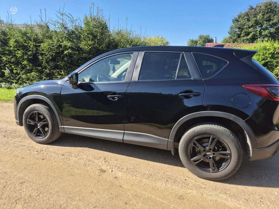 Melns Mazda CX-5 2015 Rokiškis, ar dzinēja tilpumu 2.19 L un nobraukumu 230 tūkst. km par 5950 €, foto 3 vietnē AUTOMOTO.COM.LV