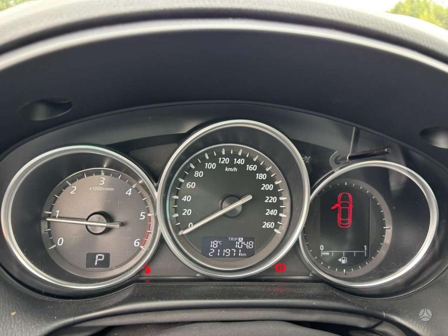 Melns Mazda CX-5 2015 Utena, ar dzinēja tilpumu 2.20 L un nobraukumu 211 tūkst. km par 6350 €, foto 15 vietnē AUTOMOTO.COM.LV