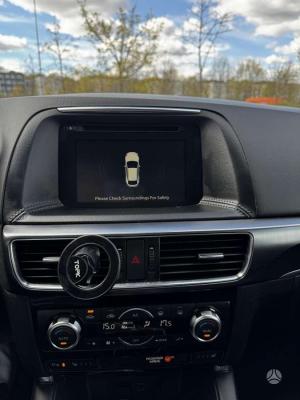 Black Mazda CX-5 2015 in Vilnius, with an engine capacity of 2.19 L and mileage of 219 thousand km for 10200 €, photo 17 on AUTOMOTO.COM.LV