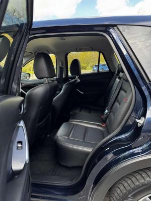 Black Mazda CX-5 2015 in Vilnius, with an engine capacity of 2.19 L and mileage of 219 thousand km for 10200 €, photo 19 on AUTOMOTO.COM.LV