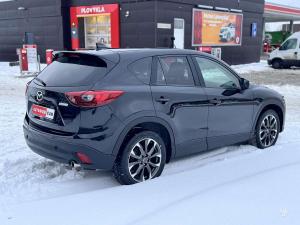 Black Mazda CX-5 2016 in Vilnius, with an engine capacity of 2.19 L and mileage of 15 thousand km for 9550 €, photo 4 on AUTOMOTO.COM.LV