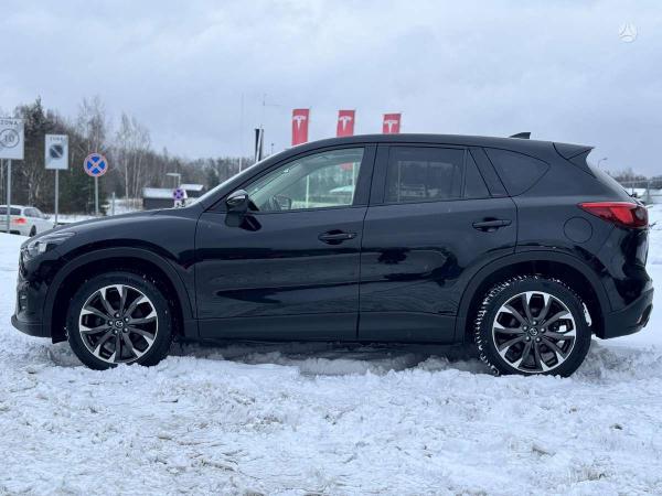 Melns Mazda CX-5 2016 Viļņa, ar dzinēja tilpumu 2.19 L un nobraukumu 15 tūkst. km par 9550 €, foto 8 vietnē AUTOMOTO.COM.LV