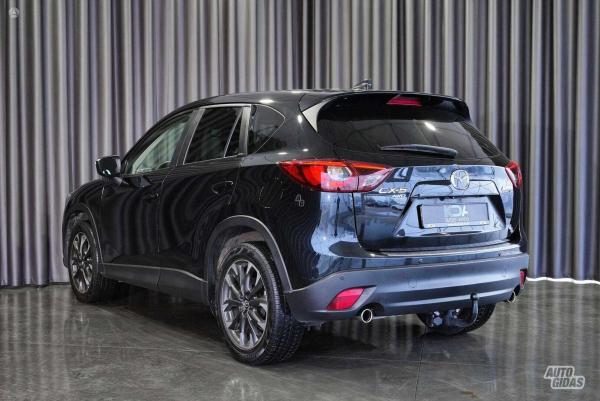 Black Mazda CX-5 2016 in Marijampole, with an engine capacity of 2.20 L and mileage of 241 thousand km for 8750 €, photo 8 on AUTOMOTO.COM.LV